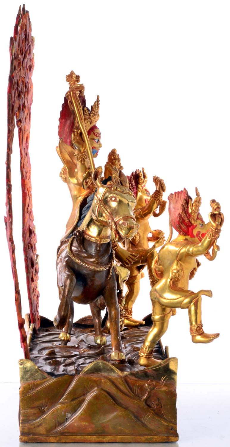 Tibetan buddhist and hindu statues Palden-lhamo , Statuen